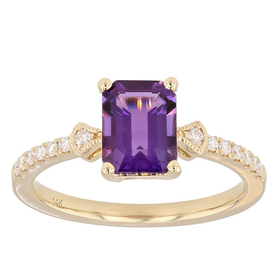 Emerald Cut Amethyst in Yellow Gold Ring - Underwoods Fine Jewelers